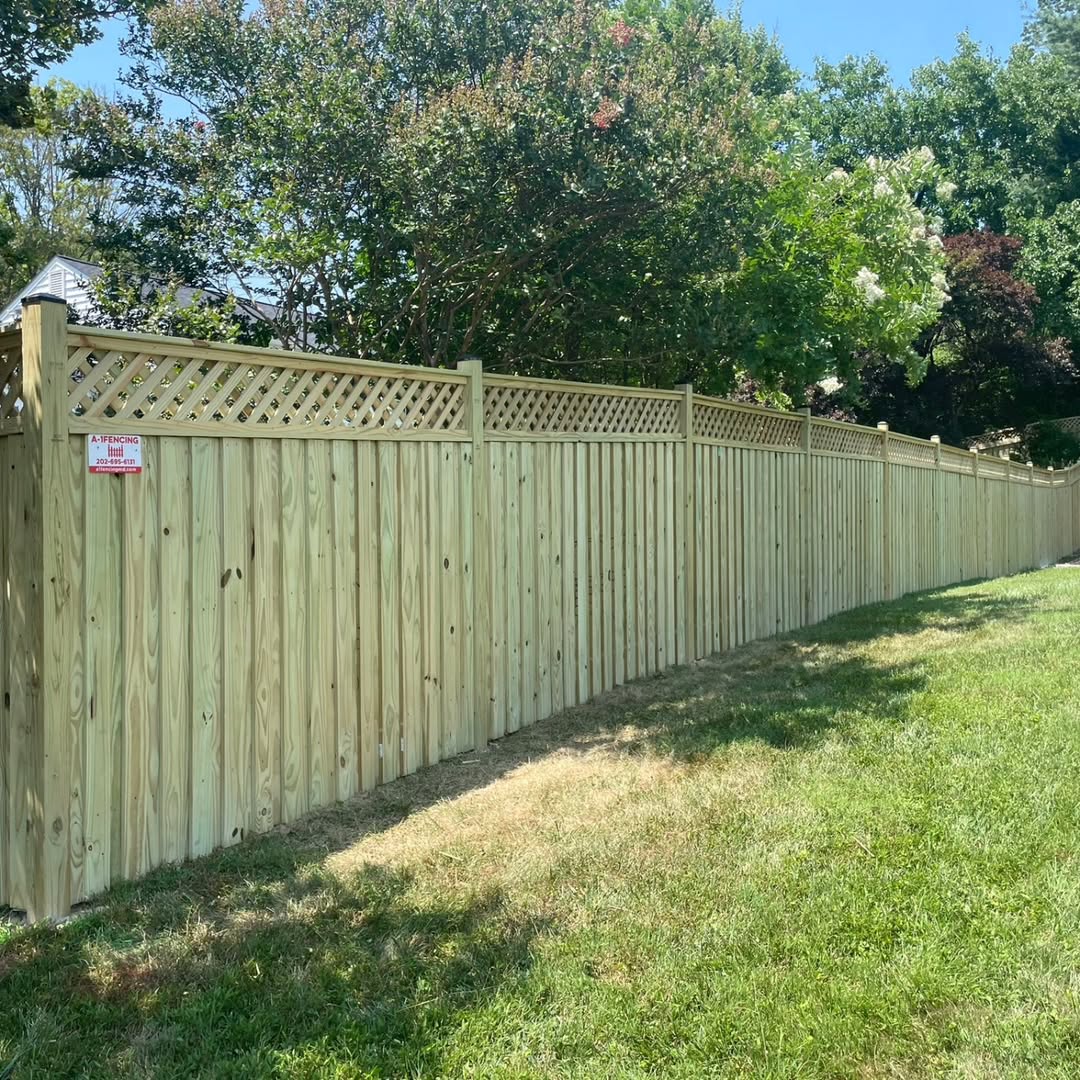 15 Innovative Fence Toppers to Enhance Privacy, Height & Style