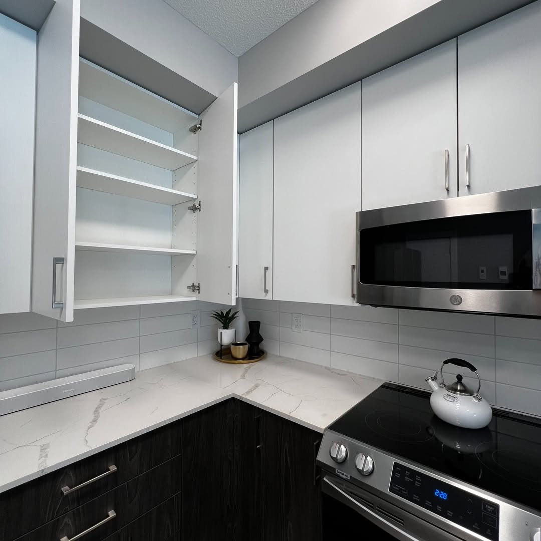 13 Brilliant Microwave Storage Ideas for Small Kitchens