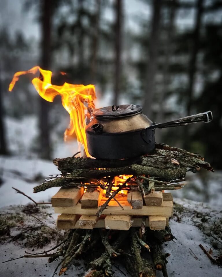 The Ultimate Campfire Gear Checklist: 40+ Tools Every Camper Needs